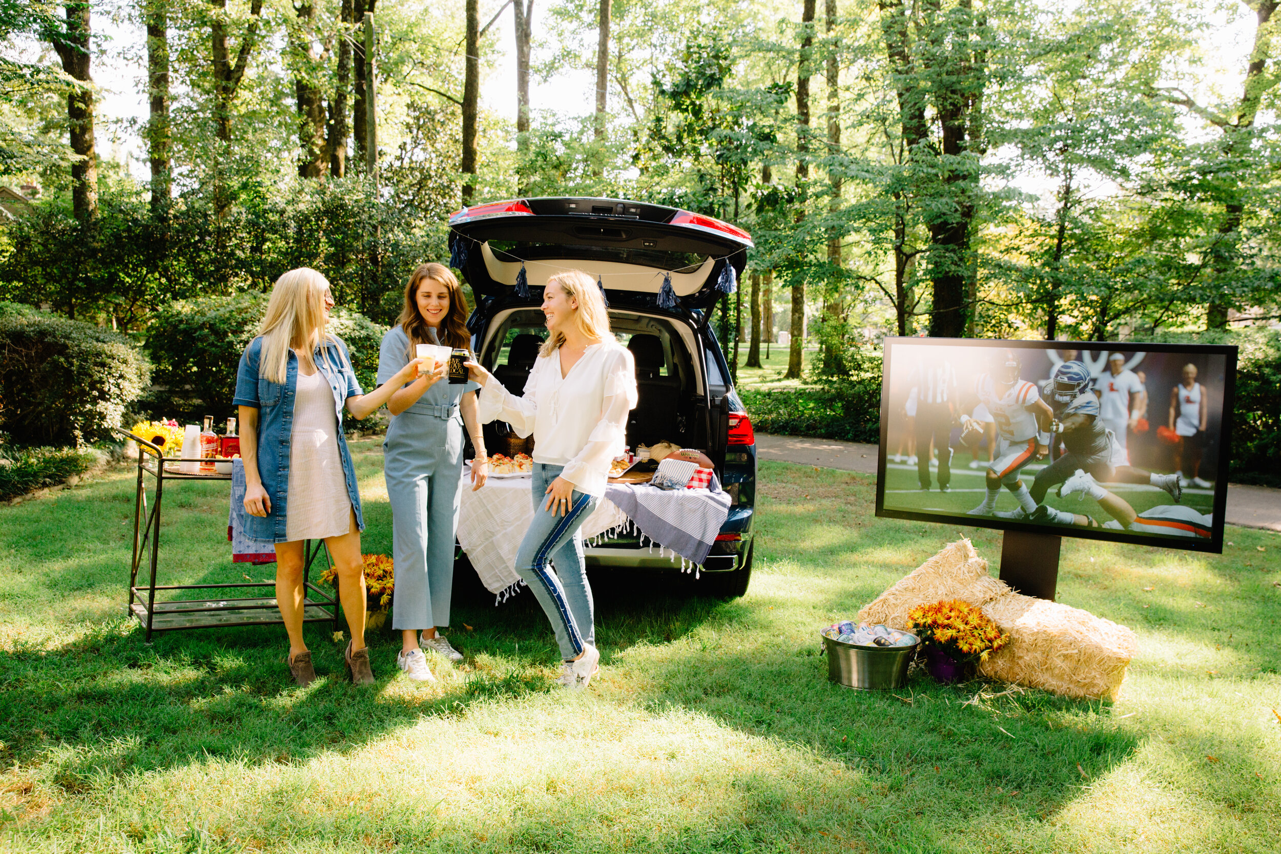 How to Host A Stylish Trunk Tailgate Party - The Scout Guide