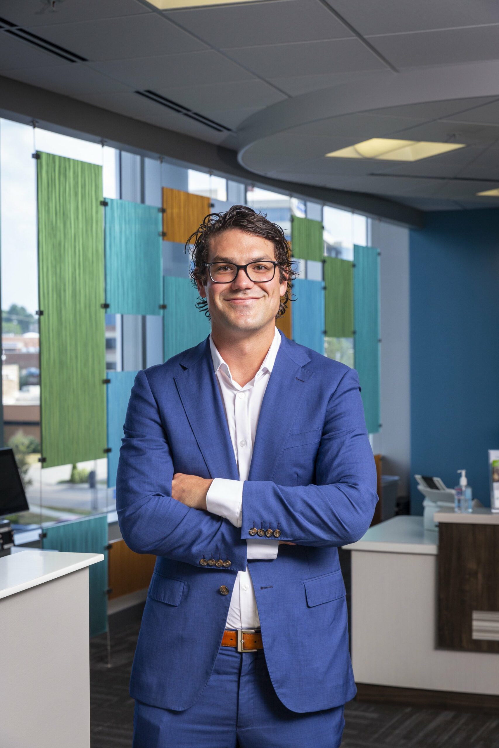 Scoliosis and spinal deformity surgery at Mayfield Brain & Spine - The ...