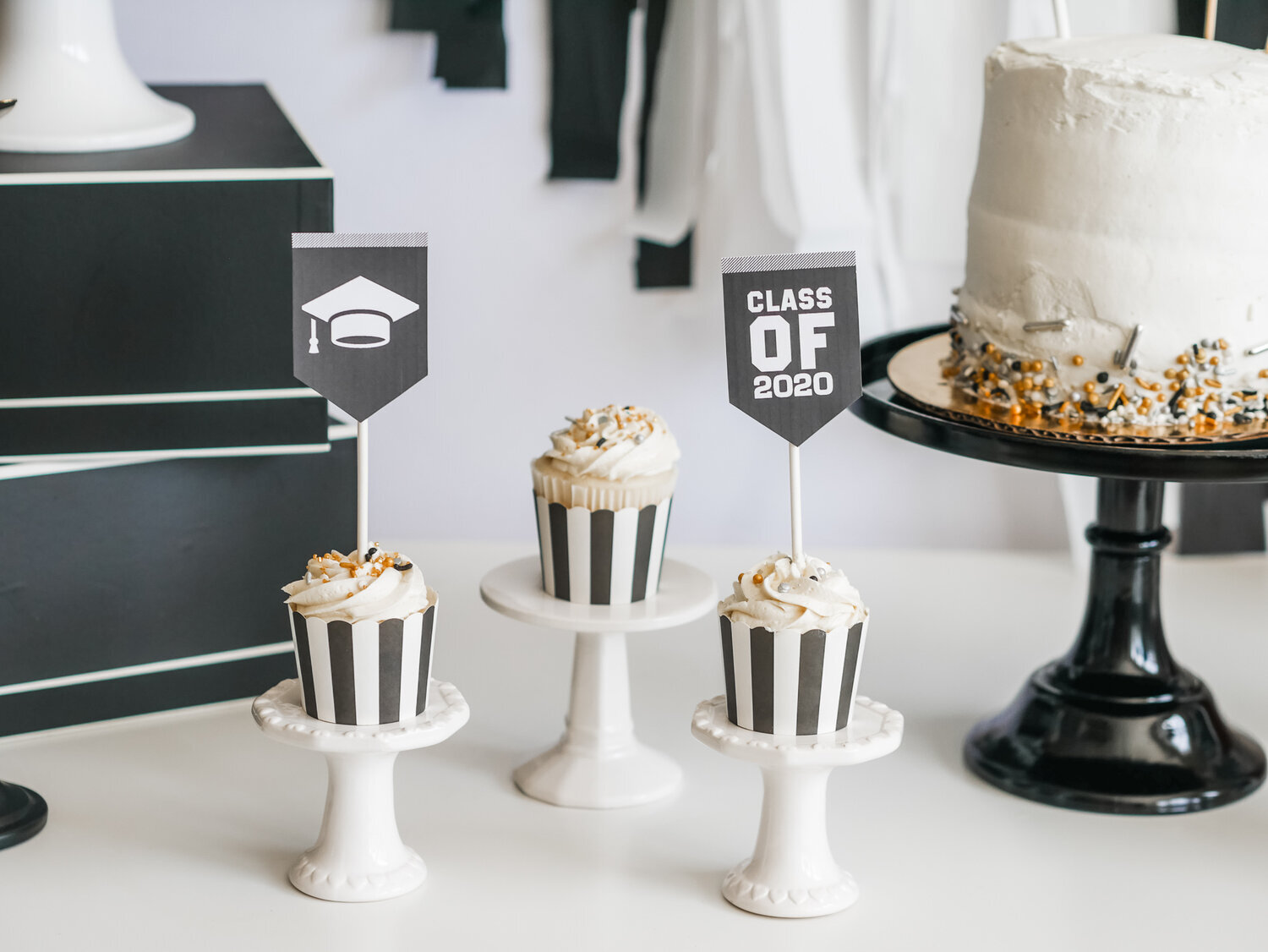 Graduation Inspiration from MINT EVENT DESIGN - The Scout Guide