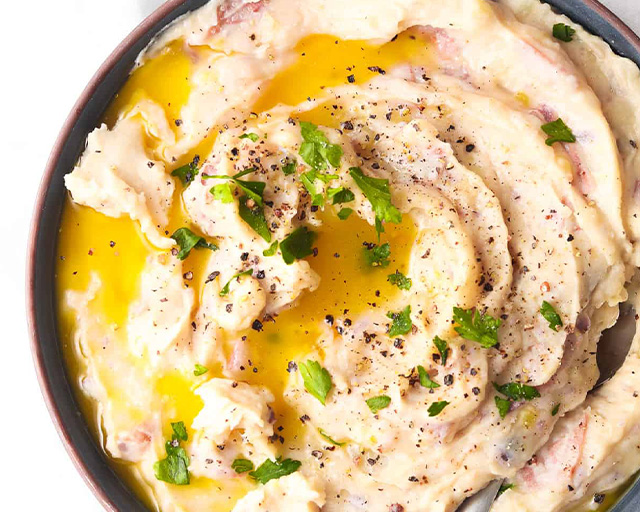 Thanksgiving Side Dishes That Steal the Show - The Scout Guide