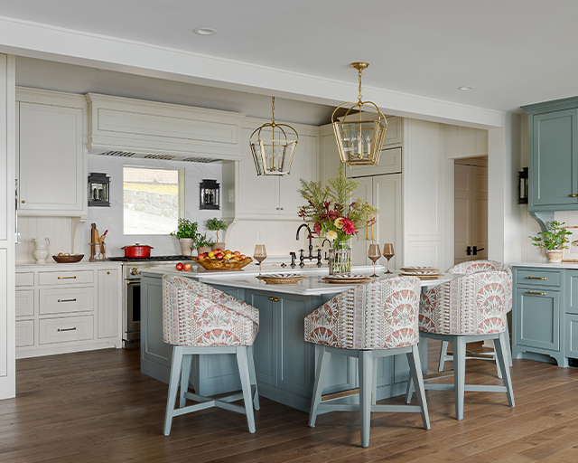 Anatomy of a Room: Inside a Charming Kitchen in Muscle Shoals, Alabama ...