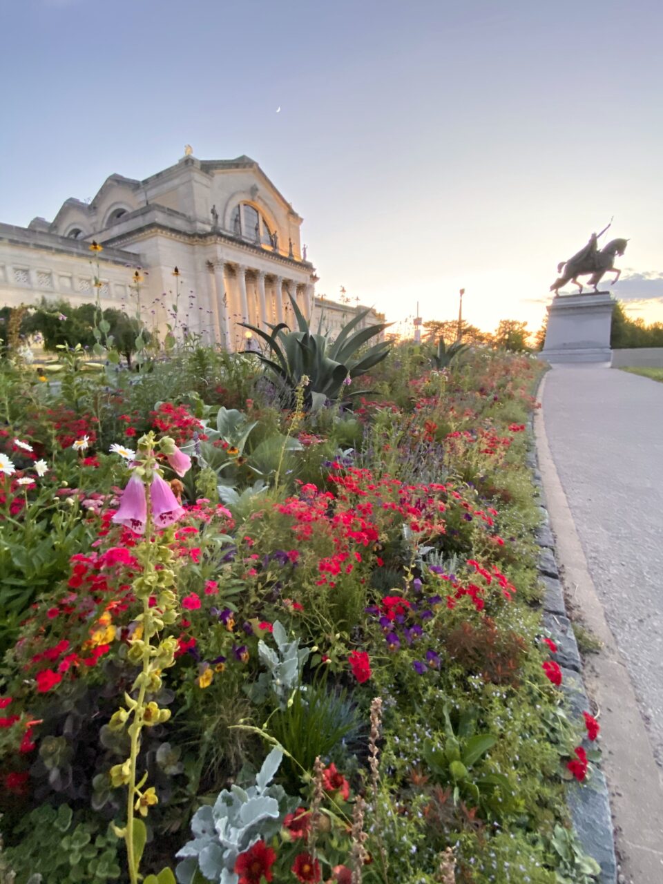 Breathing Deep: Spring's Fresh Energy in Saint Louis - The Scout Guide