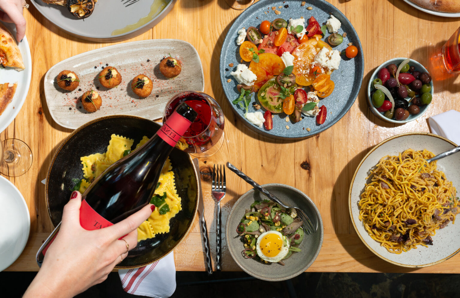 Orlando Happy Hour Guide - The Scout Guide