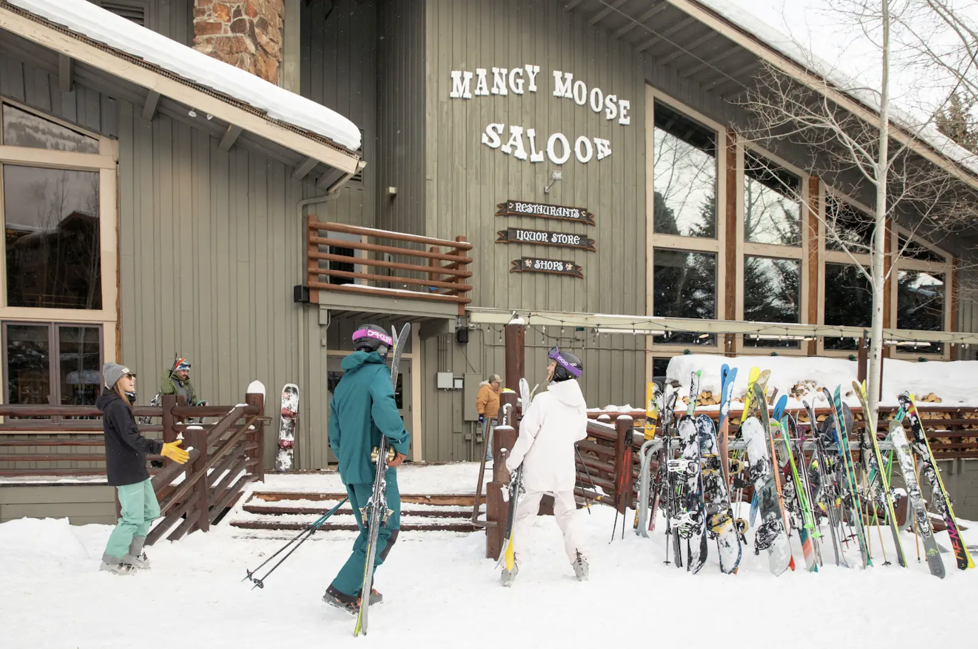 Why The Mangy Moose Is a Must-Visit For Anyone Traveling to Jackson ...