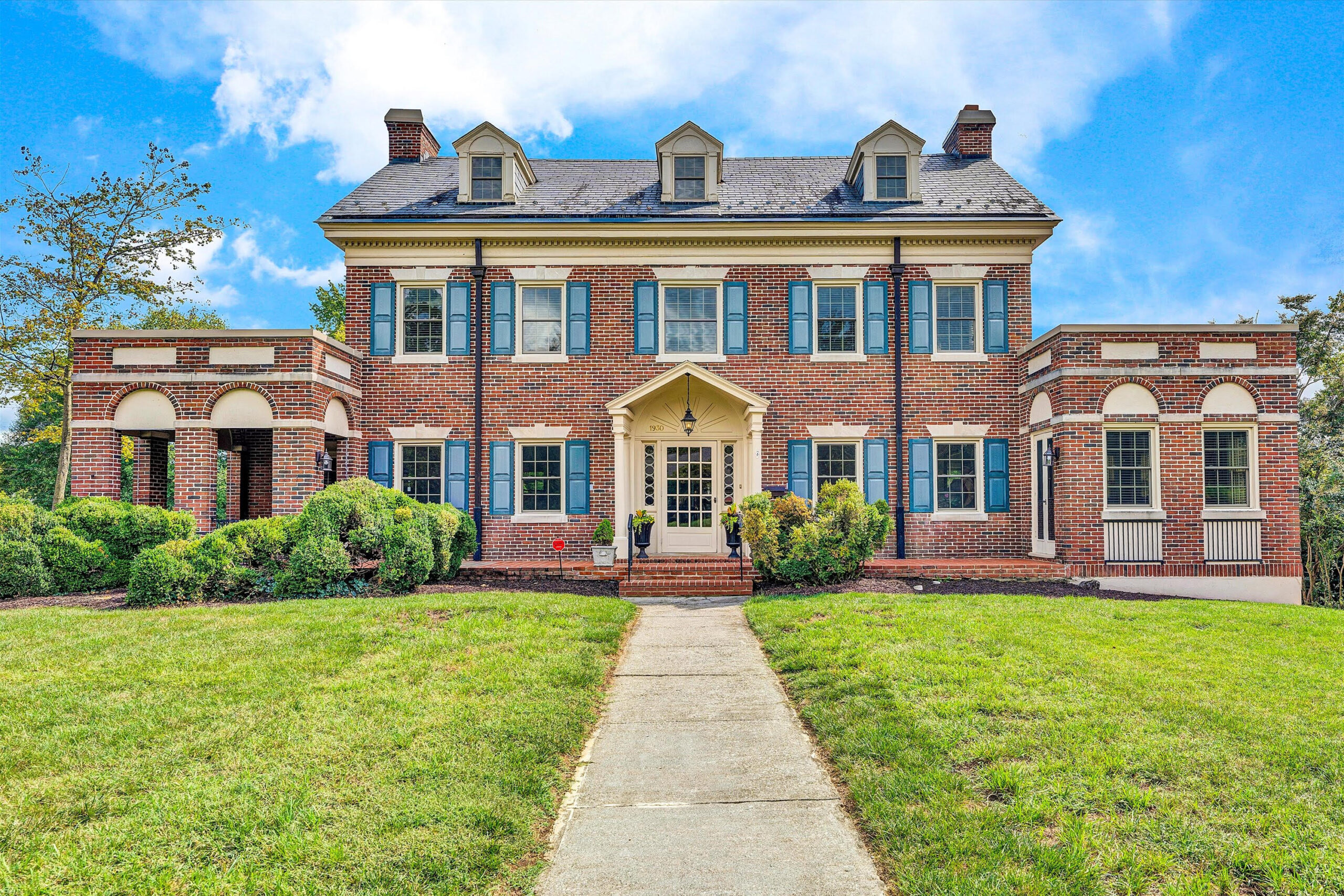December Real Estate Roundup: Thoughtfully Designed Homes in Roanoke